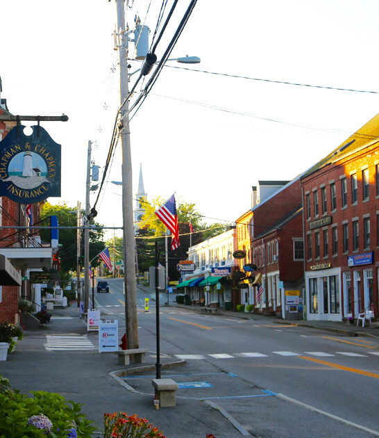 small gorgeous town maine ftr