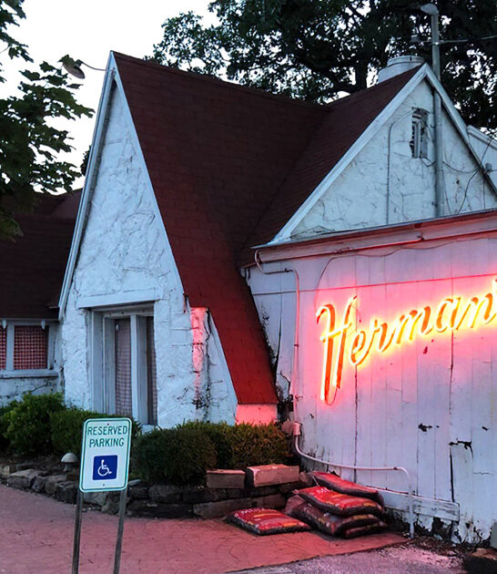 steakhouses arkansas ribeye ftr