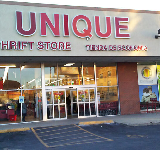 store huge illinois thrift ftr