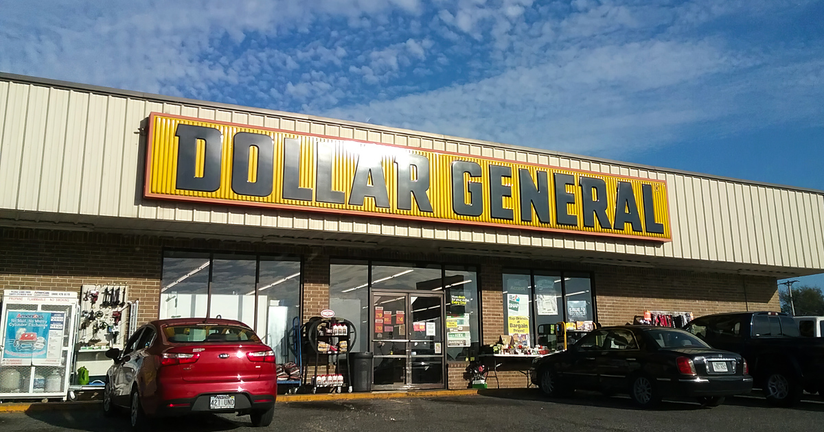 The Massive Dollar Store In Arkansas Has Outrageous Deals That Put ...