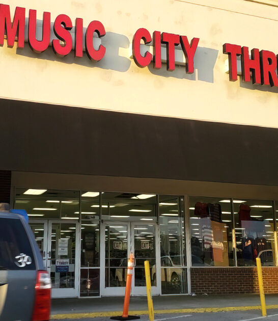 stores tennessee thrift massive ftr