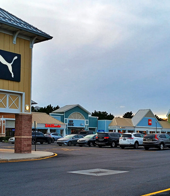 surprisingly large mall delaware ftr