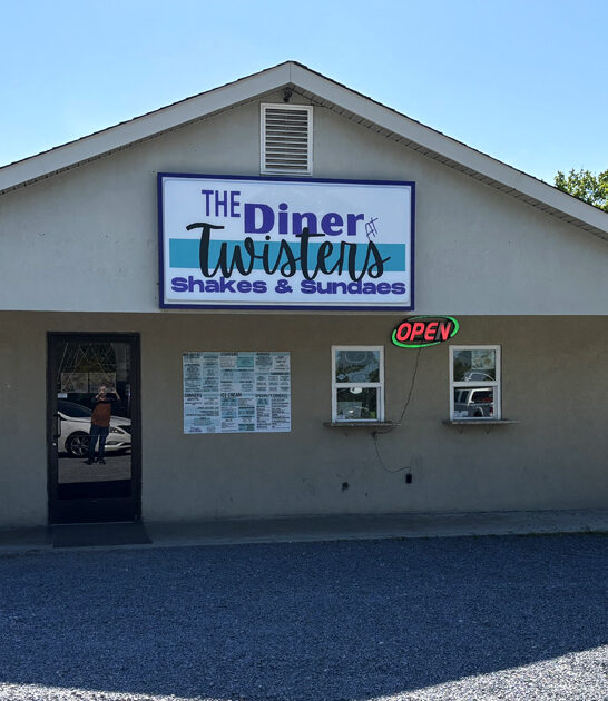 tennessee strawberry sundae diner ftr