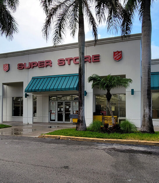 thrift massive wardrobe florida ftr