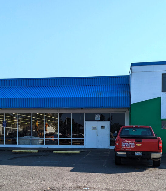 thrift store oregon enormous ftr