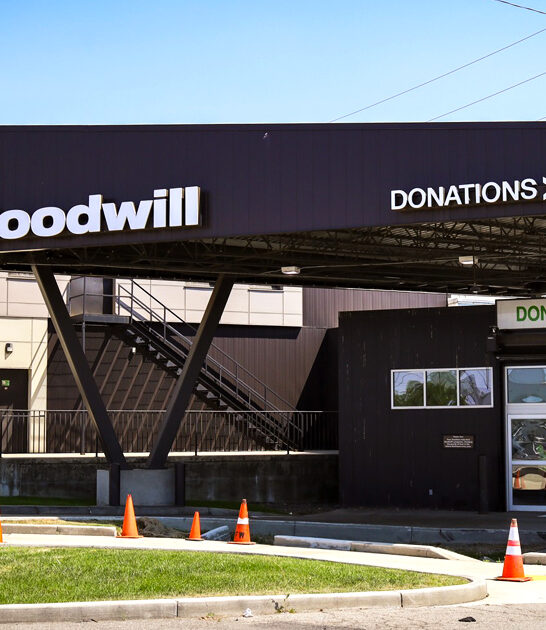 thrift store washington underrated ftr