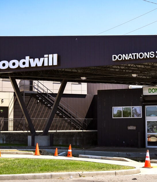 thrift washington store gigantic ftr