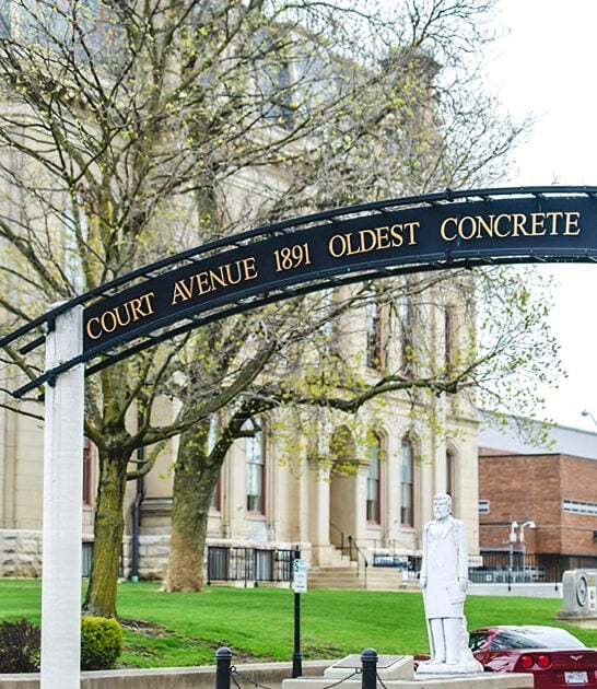 tiny overlooked residence ohio ftr