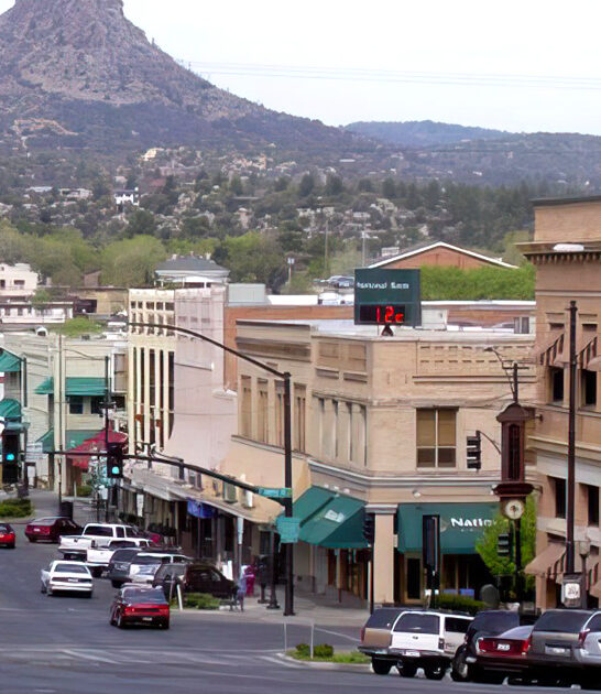 town arizona retiring bank ftr