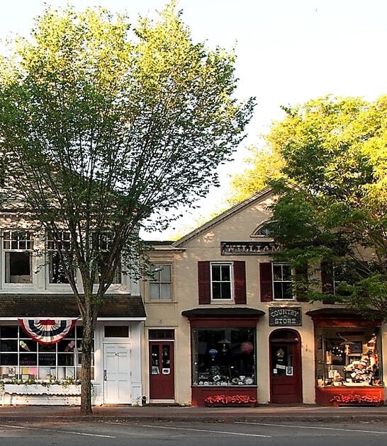 towns delightful massachusetts serene ftr
