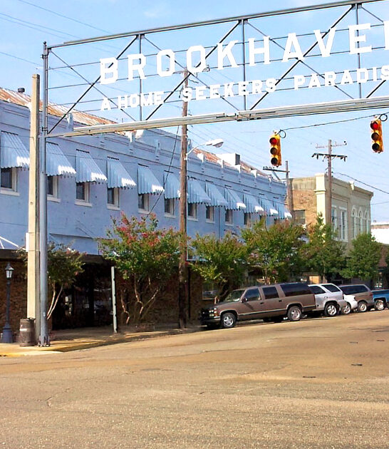 towns-mississippi-simple-living ftr