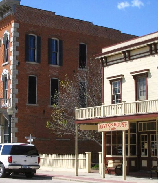 towns wondrous iowa happy ftr