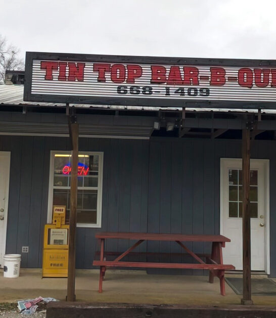 unassuming bbq joint alabama FTR