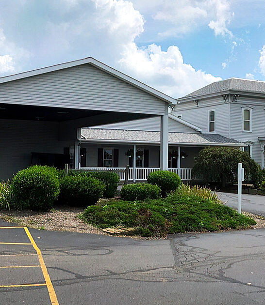unassuming restaurant ohio pie ftr