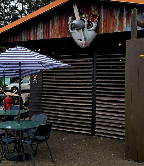 unassuming restaurant oregon ftr