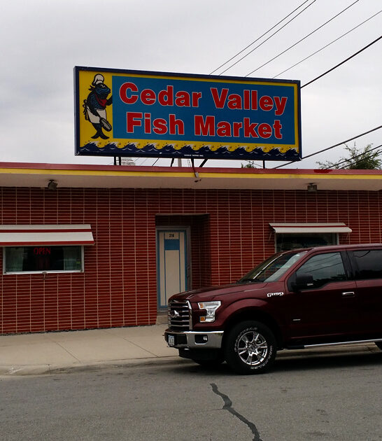 unassuming restaurants iowa seafoods ftr