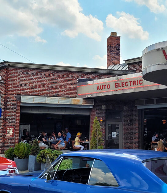 unasumming bacon burger michigan ftr