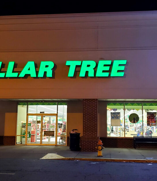 uncover store delaware dollar ftr