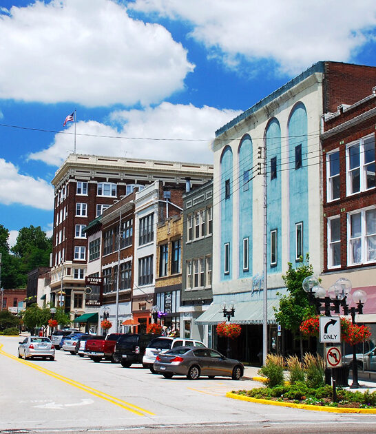 underrated town illinois month ftr