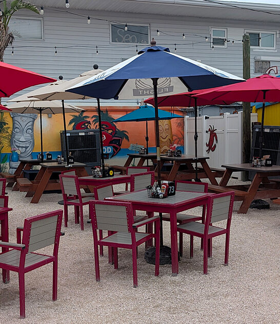 unpretentious seafood florida restaurant ftr