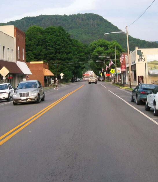 virginia mountain town simple ftr