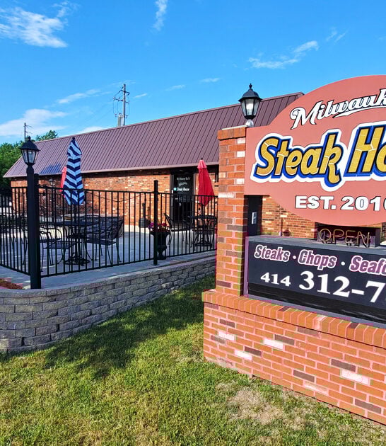 wisconsin restaurants steak dinner ftr