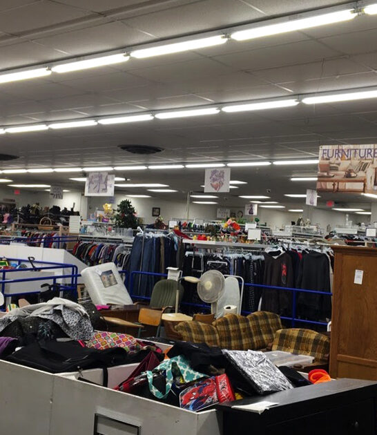 wyoming gigantic thrift store ftr