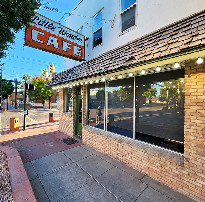 Morning light bathes the Little Wonder's entrance, where locals and road-trippers alike find common ground over coffee and pancakes.