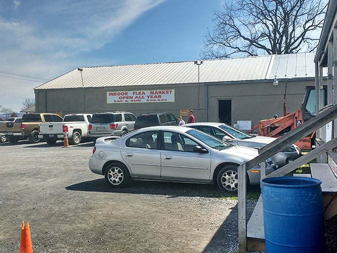 Don't judge a treasure trove by its metal exterior! The unassuming facade of Shen-Valley Flea Market hides a wonderland of bargains waiting to be discovered.