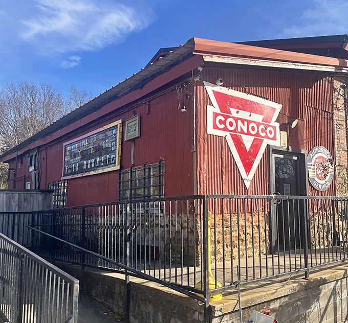 The iconic red exterior with its vintage Conoco sign is like a time portal disguised as a building. Arkansas treasure hunting starts here!