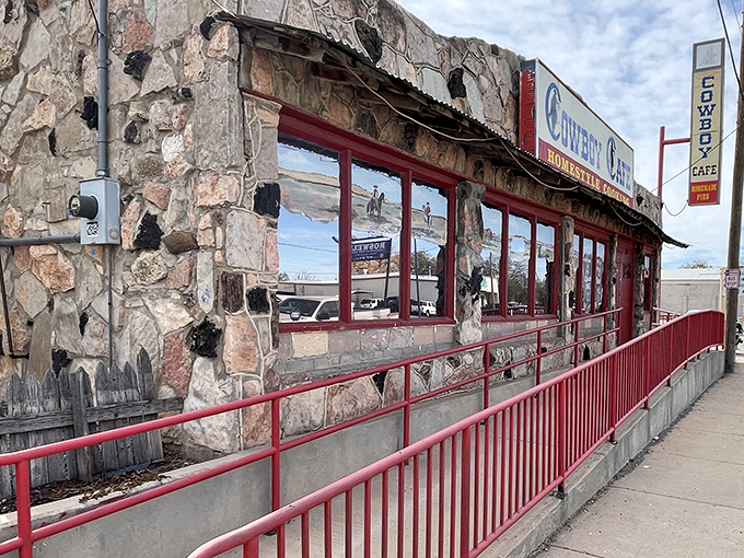 The unassuming exterior of Cowboy Cafe in Roswell might not scream "culinary destination," but that's exactly what makes this hidden gem so special.