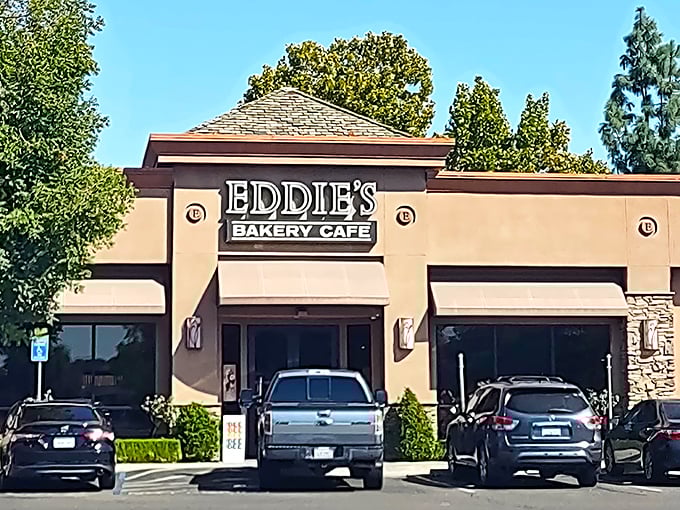 Eddie's Bakery Cafe stands like a beacon of sweetness in Fresno, promising delights that make even the most hurried passerby slow down and reconsider their schedule.