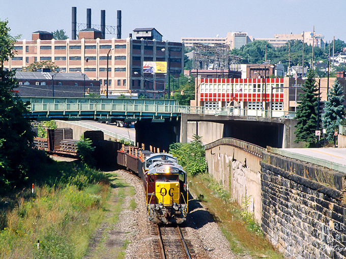 Fall foliage frames Youngstown's classic buildings like nature's own Instagram filter. Who needs pumpkin spice when autumn looks this nice?