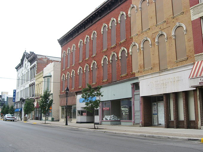 Fostoria's historic downtown buildings stand like sentinels of a more affordable era, their brick facades telling stories that modern wallets appreciate.