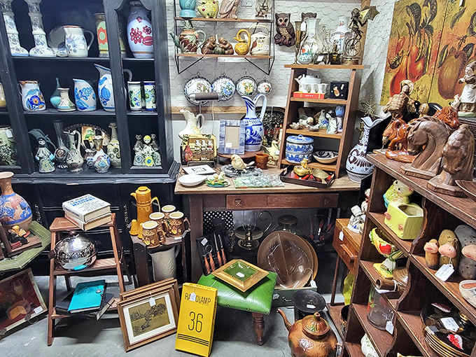 Same view, different treasures! The beauty of flea markets is that no two visits ever yield the same discoveries in these packed aisles.