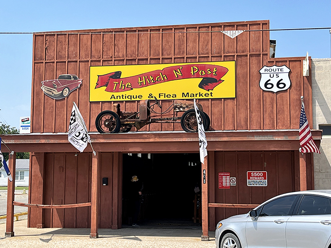 The western-style facade of Hitch n Post beckons treasure hunters with its Route 66 charm and promise of discoveries waiting inside.