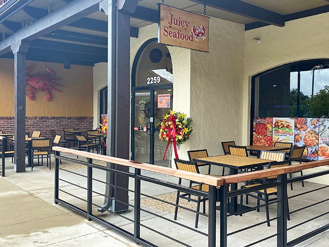 The unassuming exterior of Juicy Seafood in Silver Spring promises little but delivers big&mdash;like finding a pearl in the most ordinary-looking oyster.