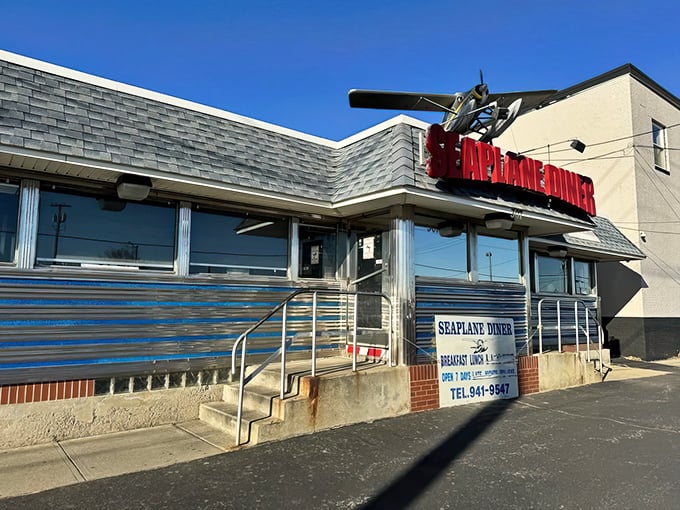 Classic Americana gleams in the sunshine&mdash;blue trim and silver siding promise comfort food that's stood the test of time.