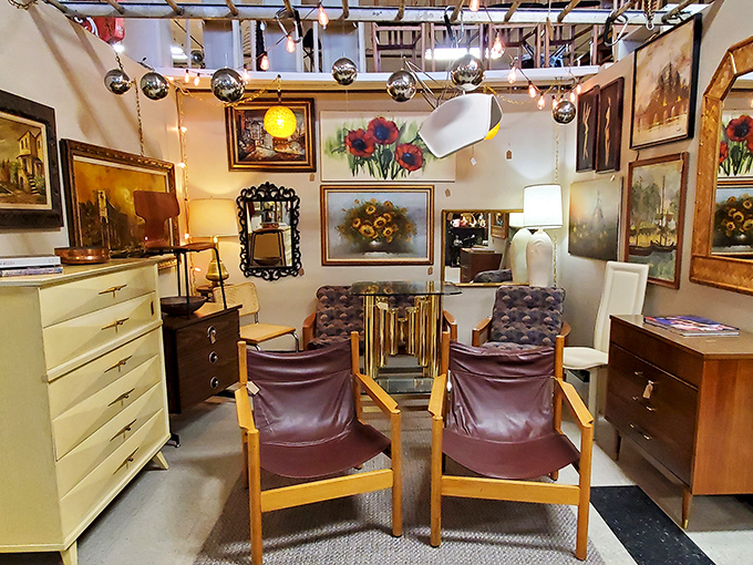 Mid-century modern meets cozy conversation pit in this vignette. Those leather chairs aren't just furniture&mdash;they're time machines with armrests.
