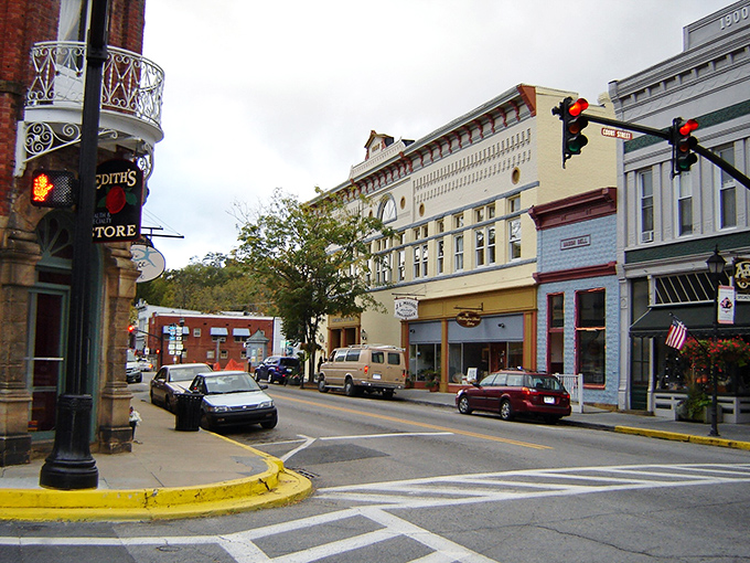 Lewisburg's historic district feels like stepping into a movie set where the extras are actual friendly locals and nobody's rushing to beat the parking meter.