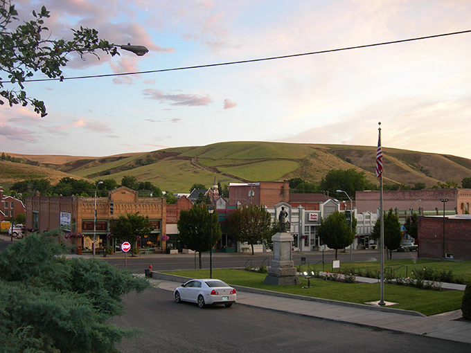 Pomeroy's downtown is framed by rolling Palouse hills, a backdrop no expensive wallpaper could ever replicate.