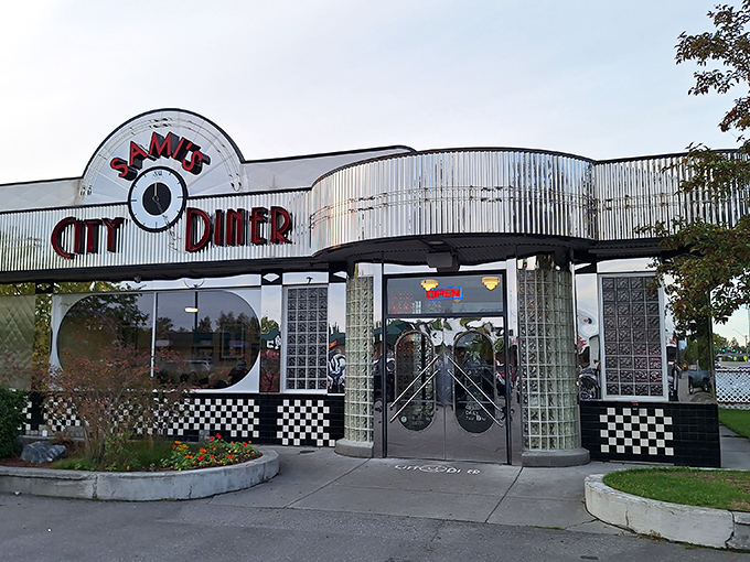 The gleaming stainless steel exterior of Sami's City Diner stands as a chrome-plated time machine, beckoning hungry travelers with its unmistakable 1950s charm.
