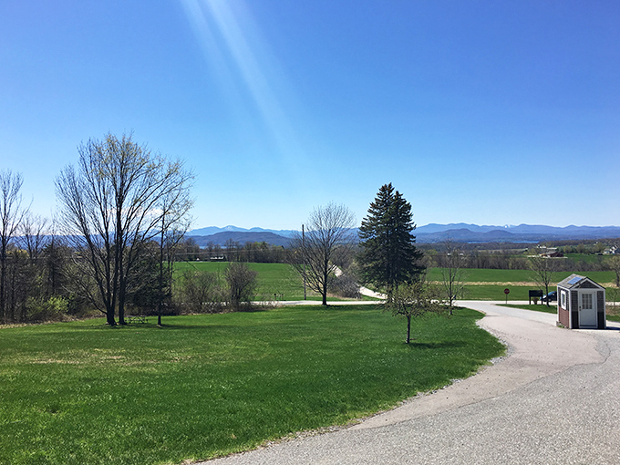 The approach to Mt. Philo offers a preview of the splendor to come. Vermont's rolling landscape unfolds like nature's welcome mat.