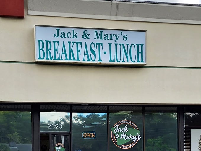 That iconic teal signage beckons hungry travelers like a lighthouse for the breakfast-obsessed. Jack & Mary's promises what we're all really looking for—honest food without the fuss.