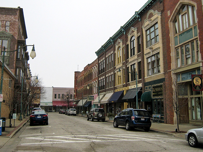 Downtown Decatur's historic brick facades tell stories of generations past, while offering modern-day charm that invites leisurely afternoon strolls and window shopping.