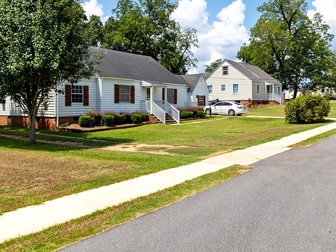 Well-maintained cottages line Monroeville's residential streets, offering a glimpse into the quiet neighborhoods that inspired Harper Lee's fictional Maycomb.