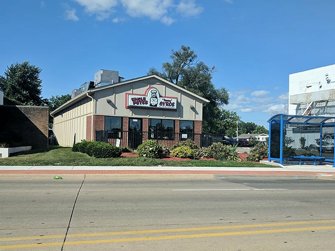 The unassuming exterior of Uncle Pete's Gyros stands like a beacon of Mediterranean promise in Moline. No fancy frills, just honest-to-goodness food awaiting inside.