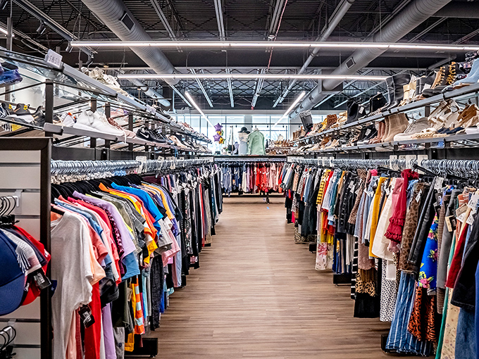 Retail paradise stretches before you with endless fashion finds. Neatly organized racks make treasure hunting a breeze&mdash;not an archaeological expedition.