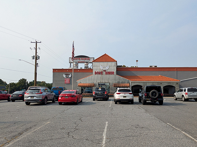 A full parking lot is the universal sign language for "the food here is worth waiting for."A full parking lot is the universal sign language for "the food here is worth waiting for."