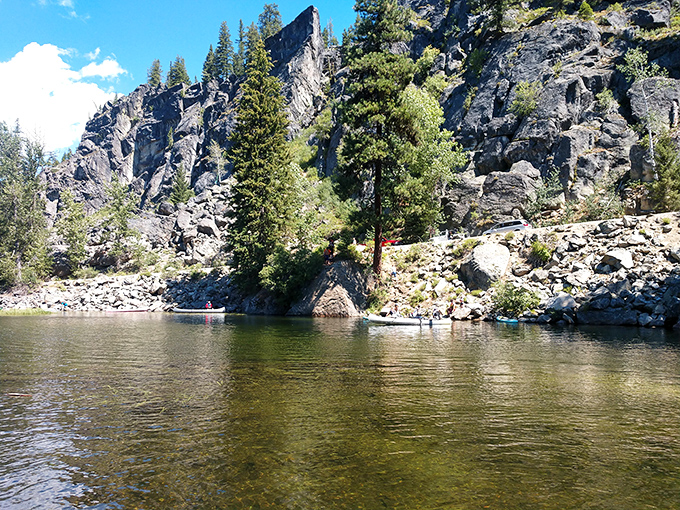 Nature's amphitheater of stone and water. The only admission fee? A willingness to be utterly mesmerized.